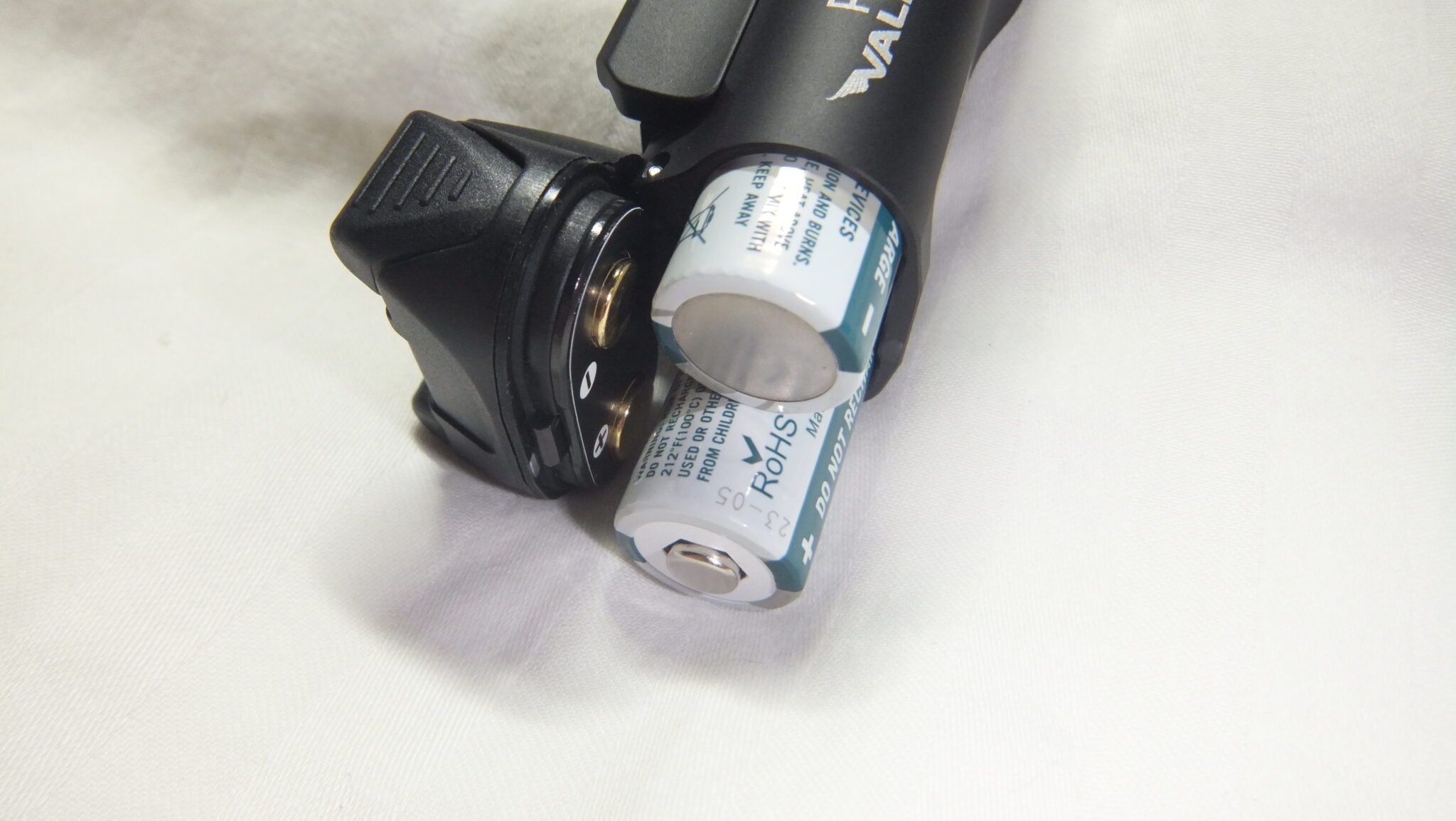 Review of Olight PL Turbo Valkyrie Tactical Light | Technogog