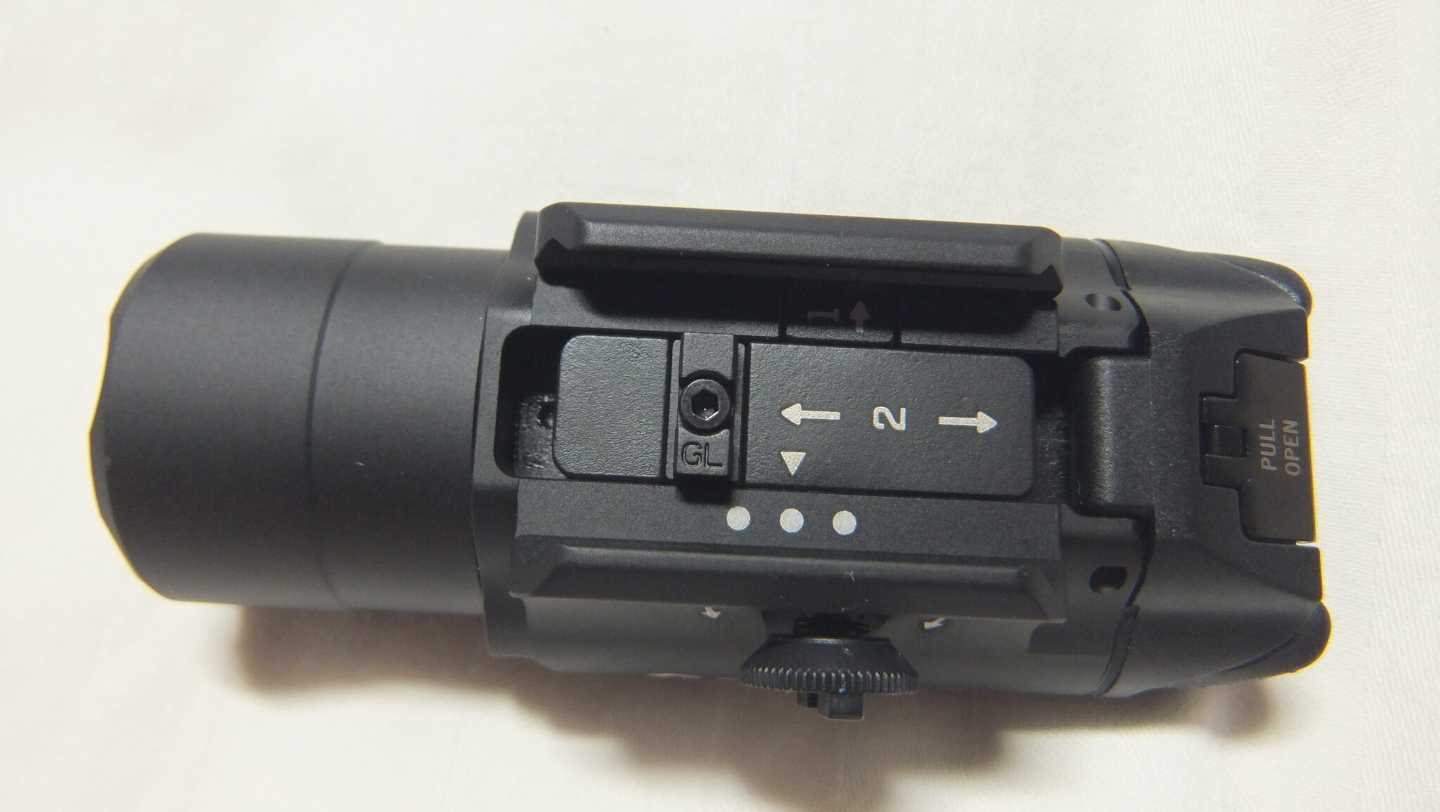 Review of Olight PL Turbo Valkyrie Tactical Light | Technogog